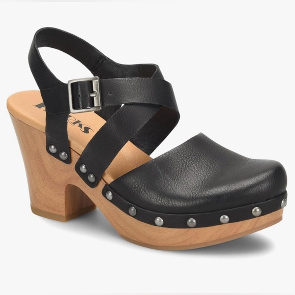 Kork-Ease | Shoes | Korks Abloom Strappy Black Wooden Platform Clogs ...